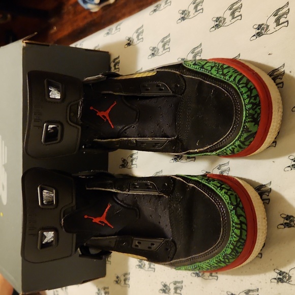 Nike | Shoes | Good Condition Nike Air Jordan Spizike Gs Retro ...